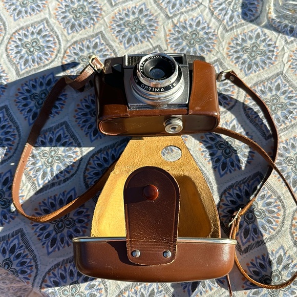 Office | Agfa Camera With Agfa Color Agnar 12845 Lens Case Brown Camera ...